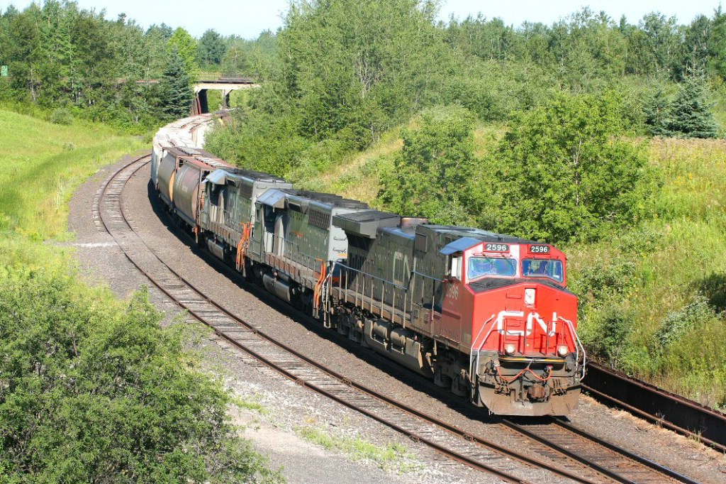 CN 2596